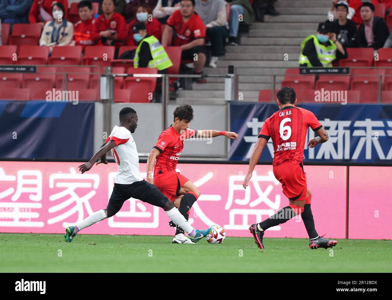 Shanghai, China, 10 May, 2023. Shanghai Port Football Club defeated ...