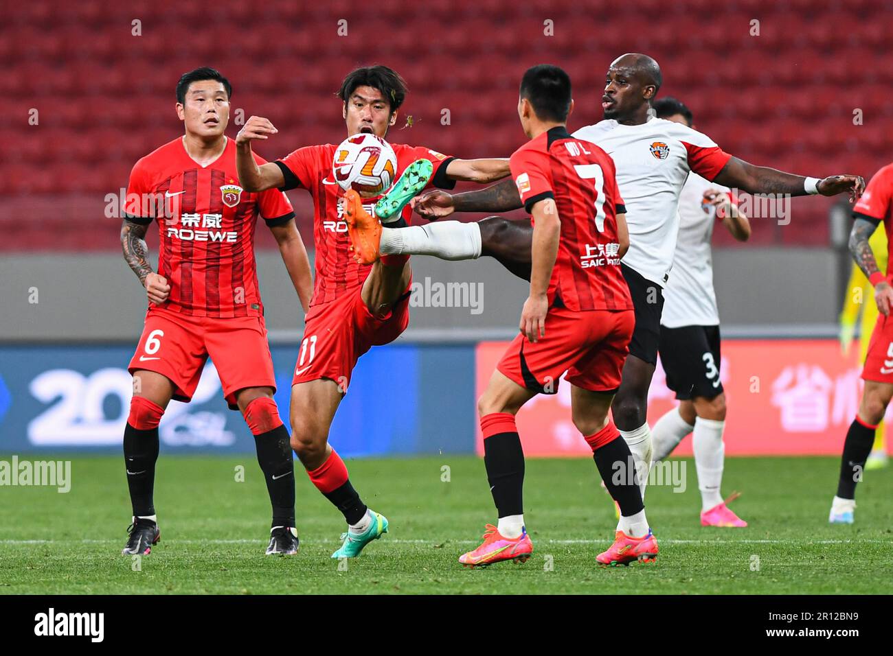 Shanghai, China, 10 May, 2023. Shanghai Port Football Club defeated ...