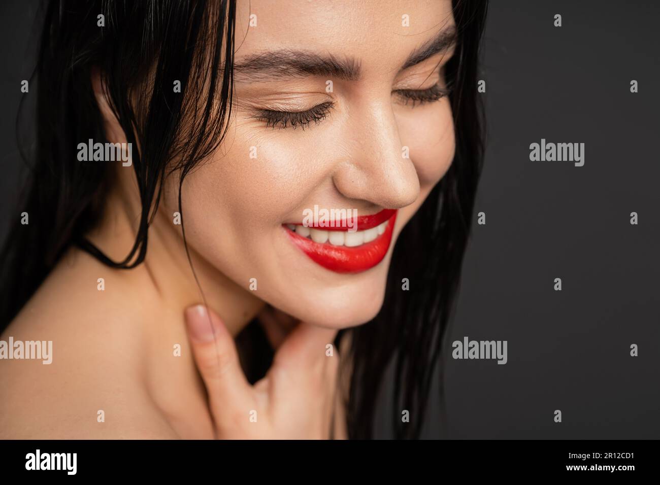 Beautiful woman after shower hi-res stock photography and images - Alamy