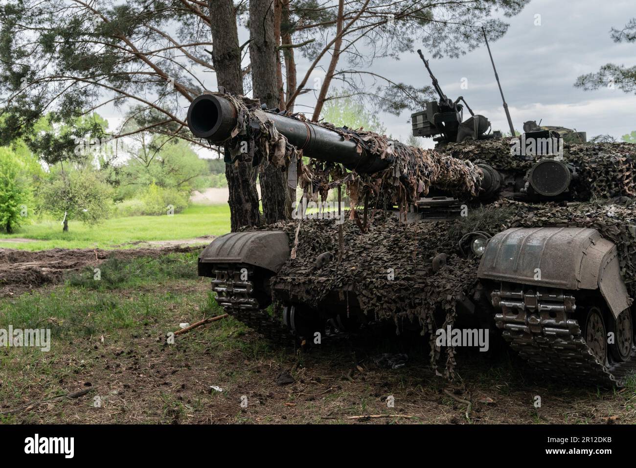 Soviet tank t 64 hi-res stock photography and images - Alamy