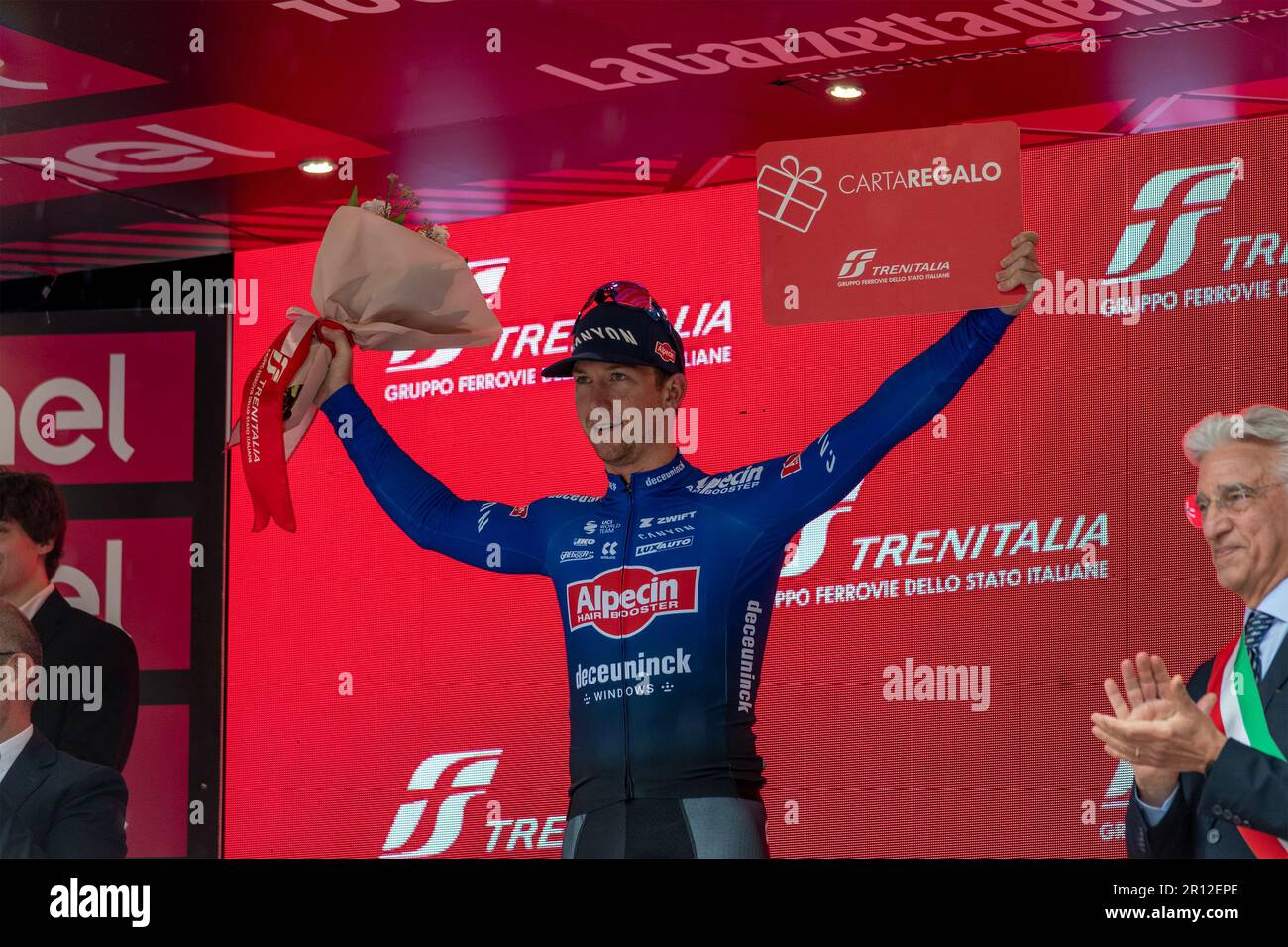 Giro italia podium hi-res stock photography and images - Alamy
