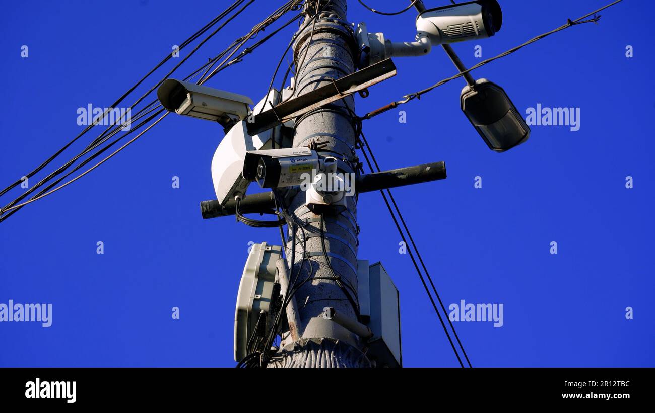 Digital manhunt hi-res stock photography and images - Alamy