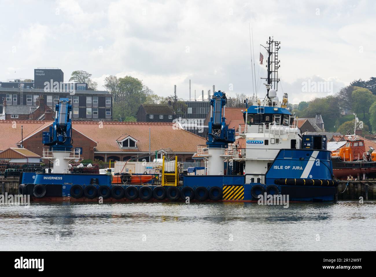 Seafast ship, Isle of Jura DAMEN RSV 3315 Offshore Service Vessel in ...
