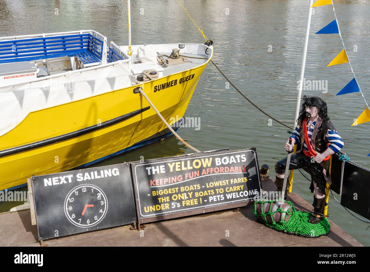 Whitby summer queen boat hi-res stock photography and images - Alamy