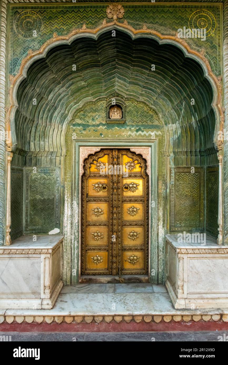 Green Gate, The City Palace, Jaipur, Rajasthan, India Stock Photo - Alamy