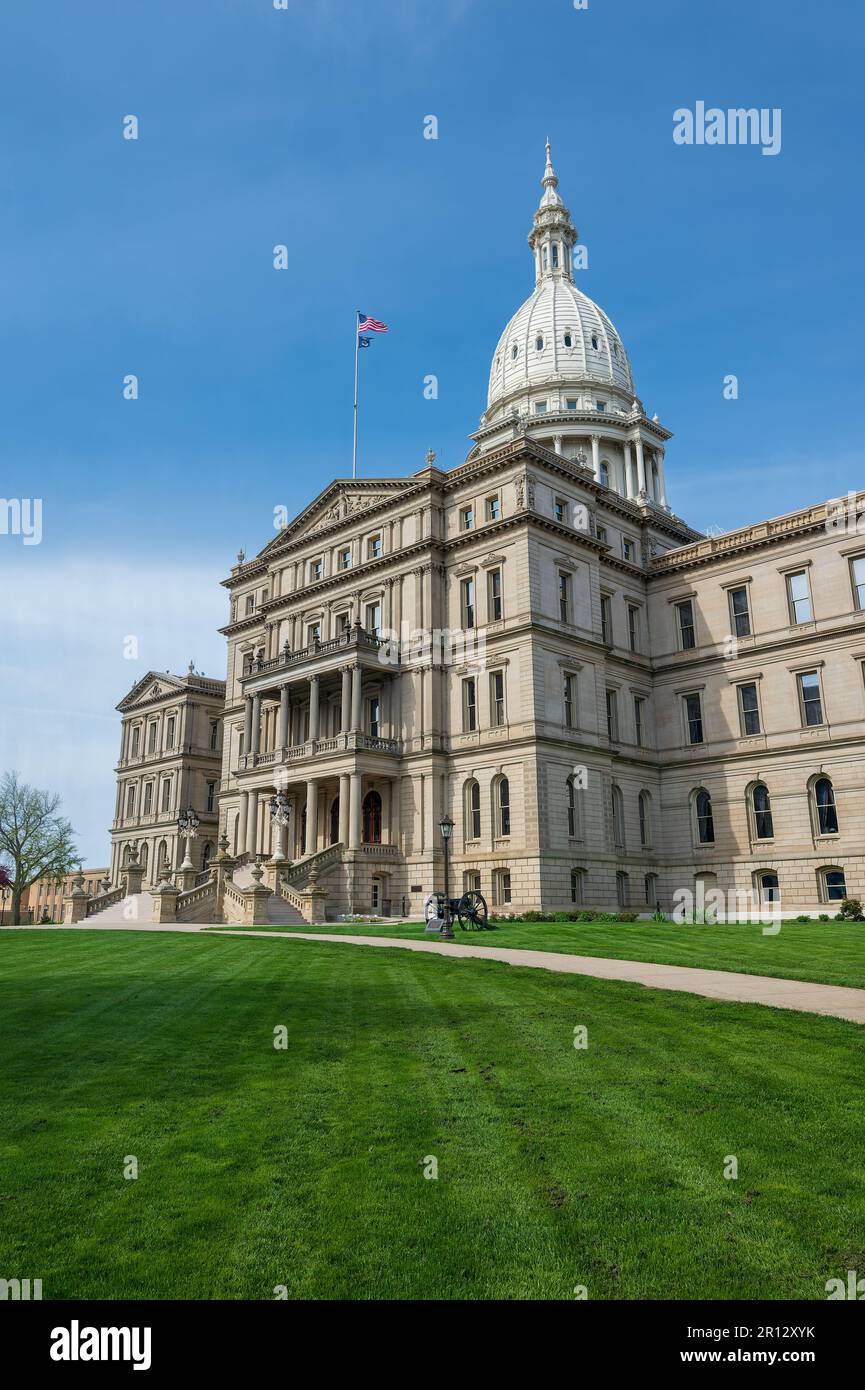 Lansing, mi state capitol dome hi-res stock photography and images - Alamy