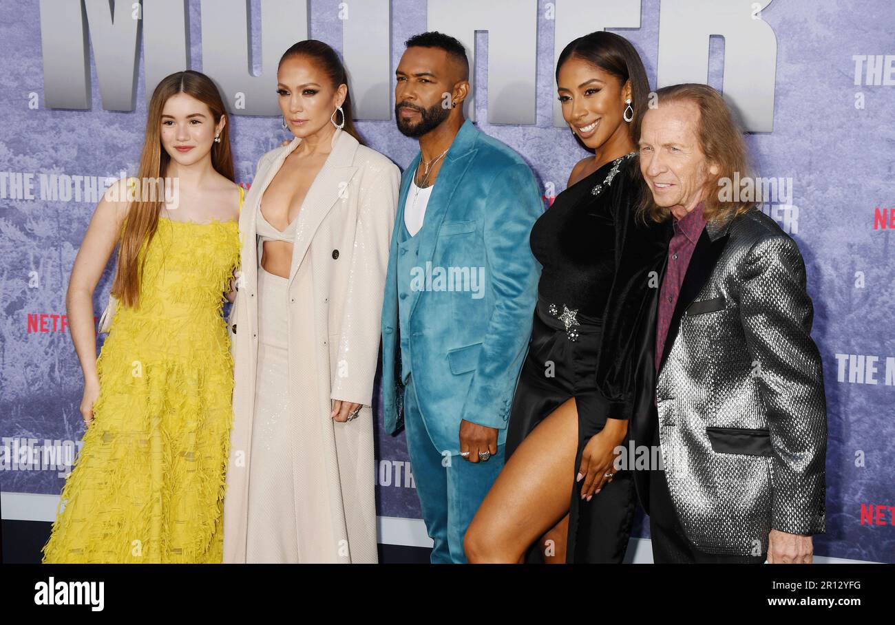 LOS ANGELES, CALIFORNIA - MAY 10: (L-R) Lucy Paez, Jennifer Lopez ...