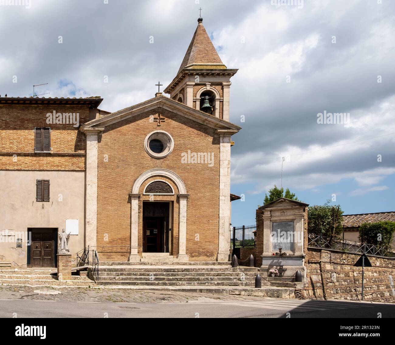 Hamlet of montalcino hi-res stock photography and images - Alamy