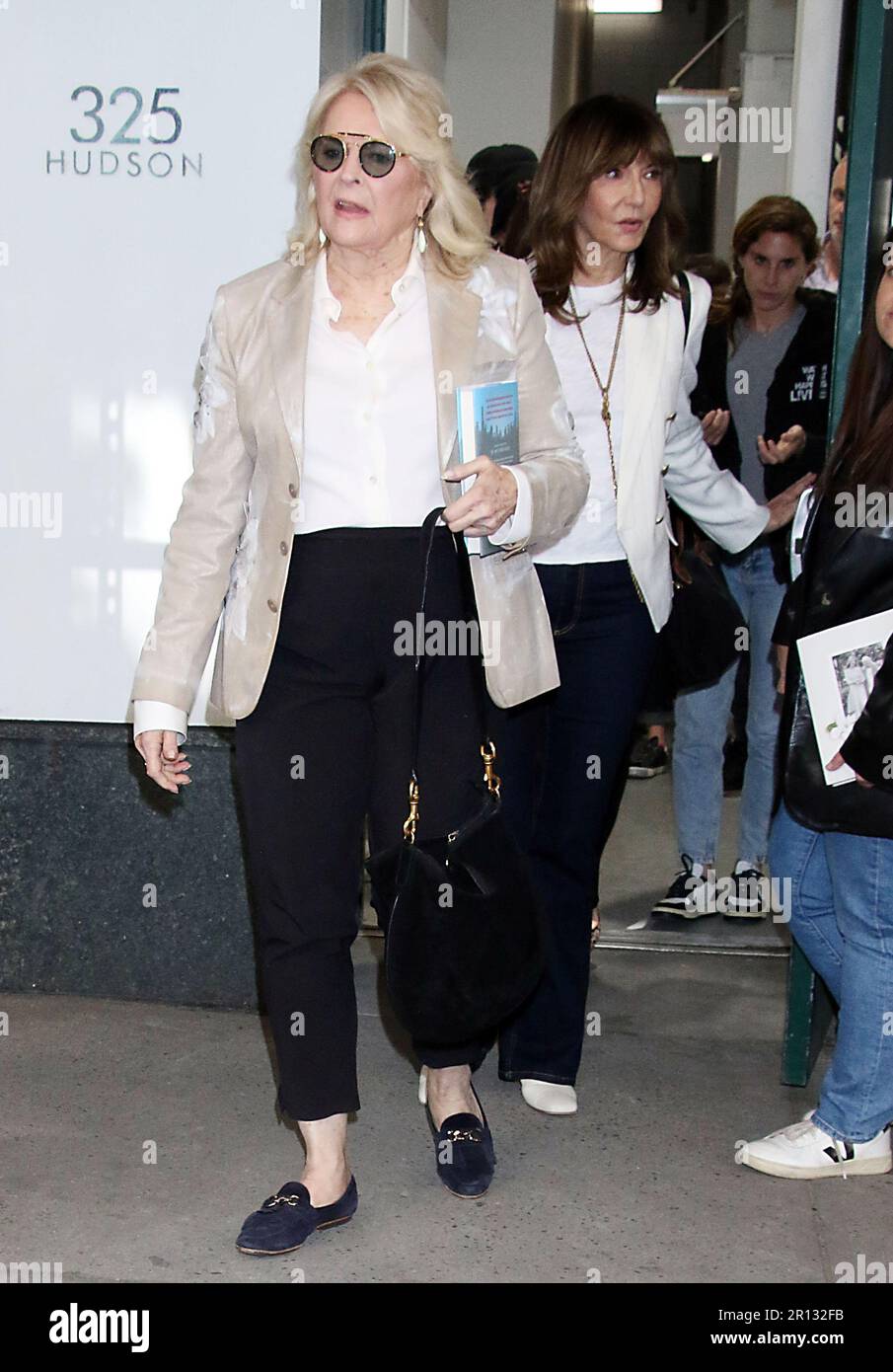 New York, NY, USA. 10th May, 2023. Candice Bergen, Mary Steenburgen ...