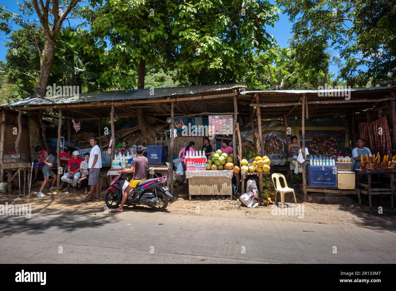 Cebu Street Traders Stock Photo - Alamy