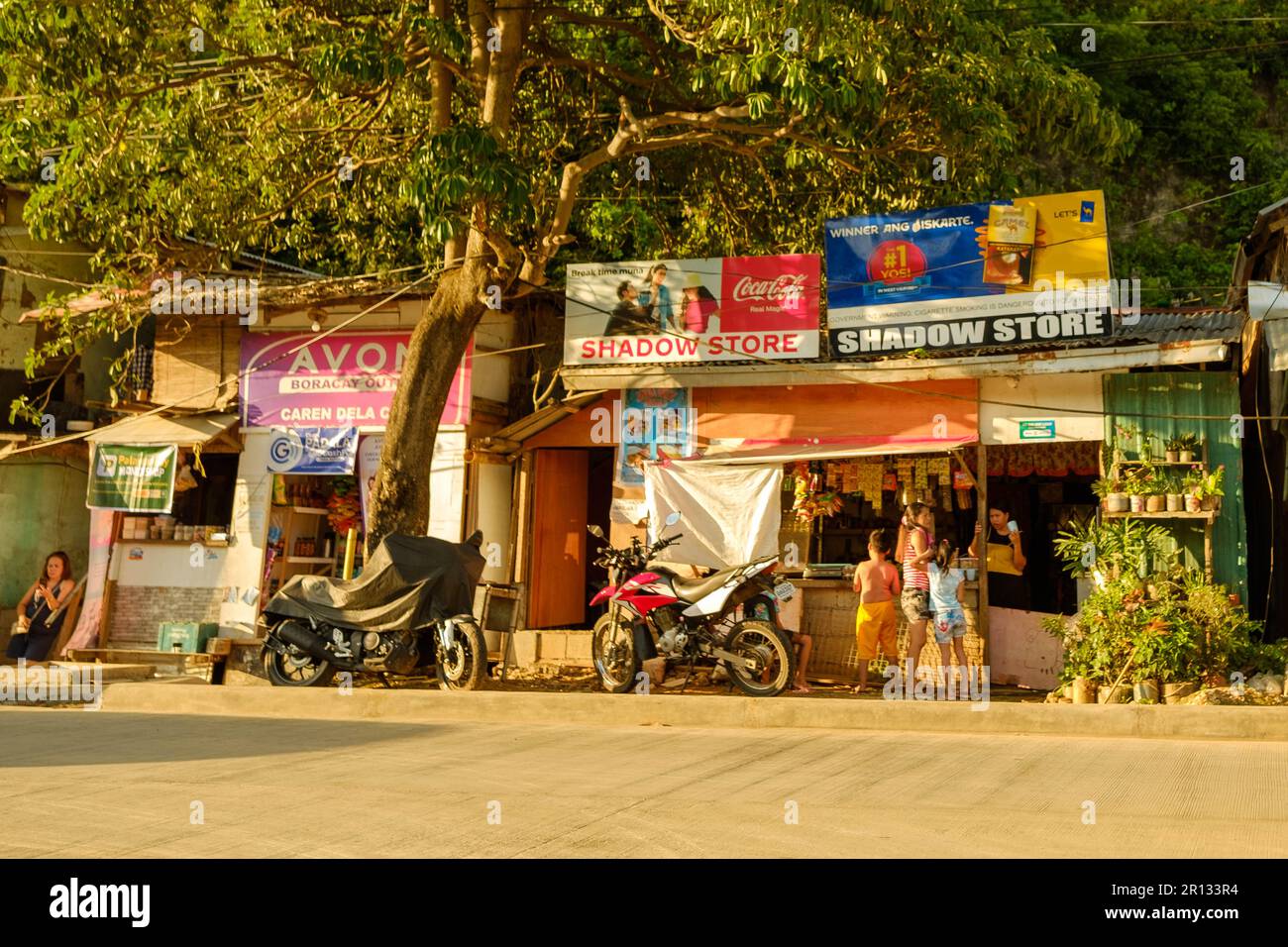 Philippines roadside hi-res stock photography and images - Alamy