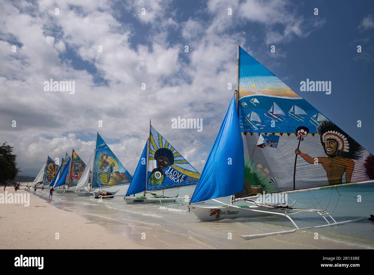 Boracay Paraw Sailing Stock Photo - Alamy