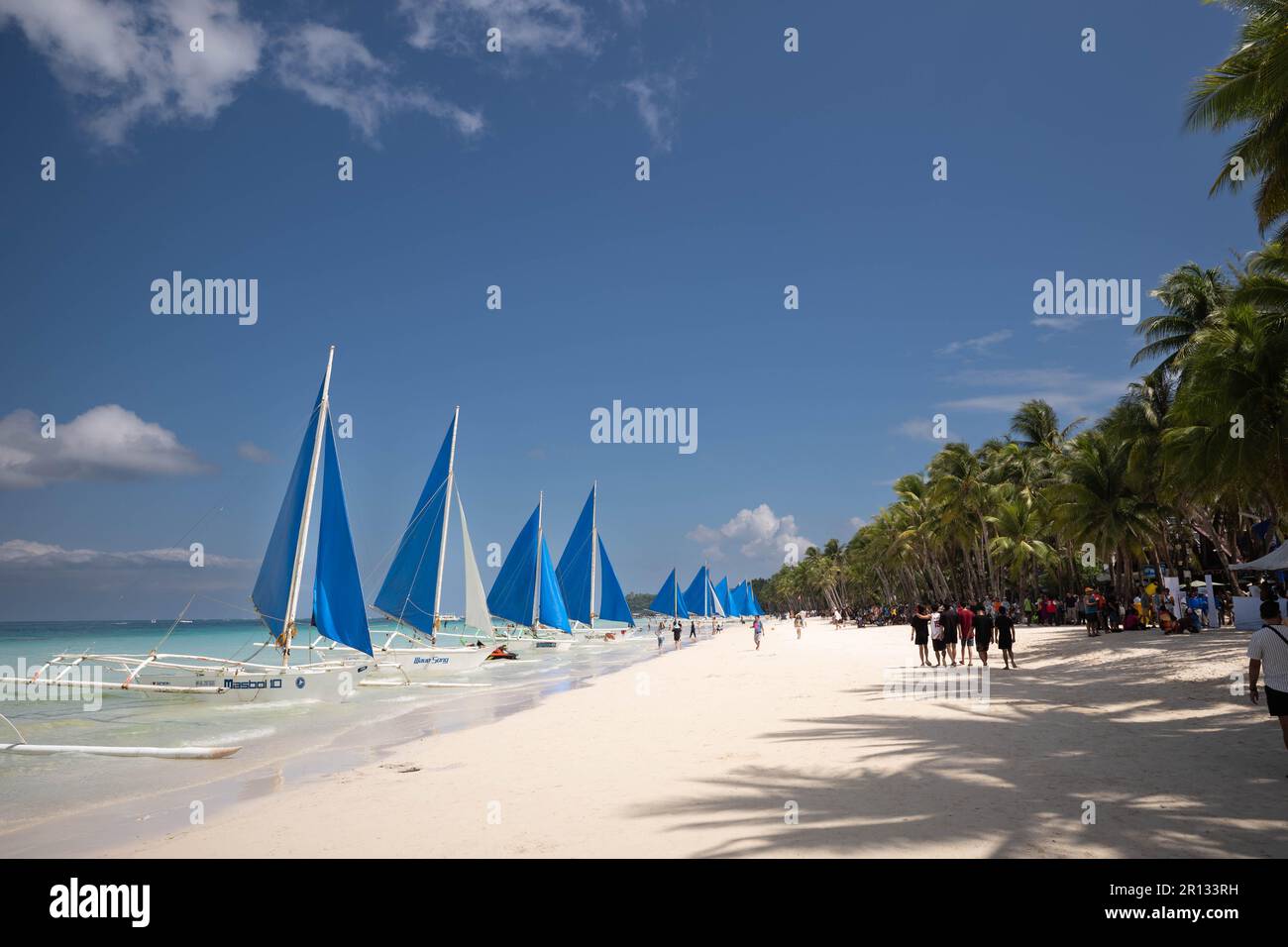 Boracay Paraw Sailing Stock Photo - Alamy