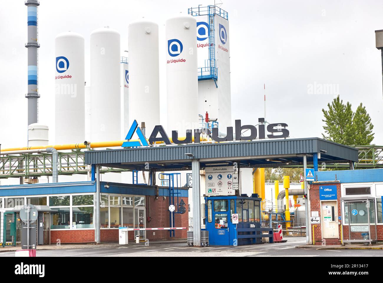 Hamburg, Germany. 11th May, 2023. View of the entrance gate to Aurubis ...