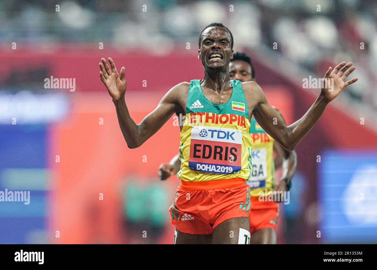Muktar Edris winning in the 5000 meters at the 2019 World Athletics ...