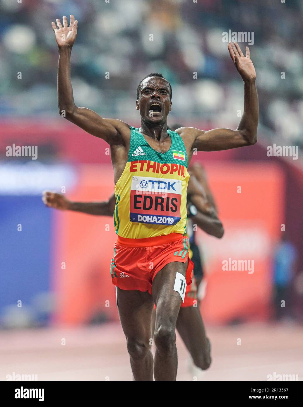Muktar Edris winning in the 5000 meters at the 2019 World Athletics ...