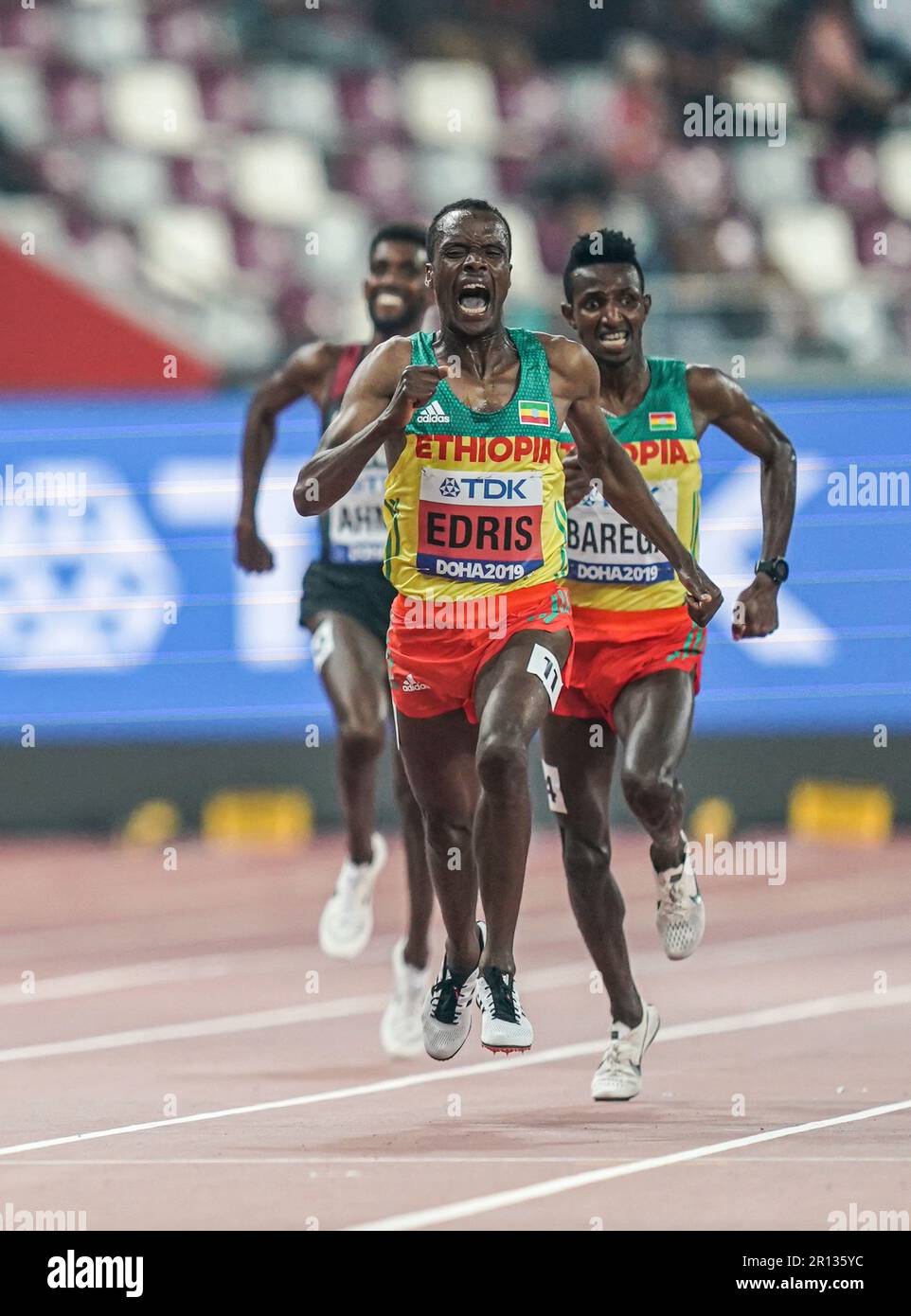 Muktar Edris winning in the 5000 meters at the 2019 World Athletics ...