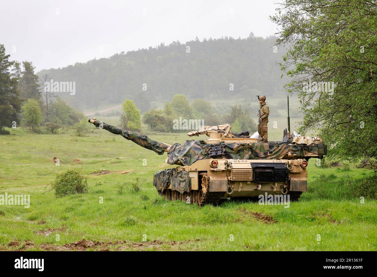 Hohenfels, Germany. 11th May, 2023. An American soldier stands on an ...