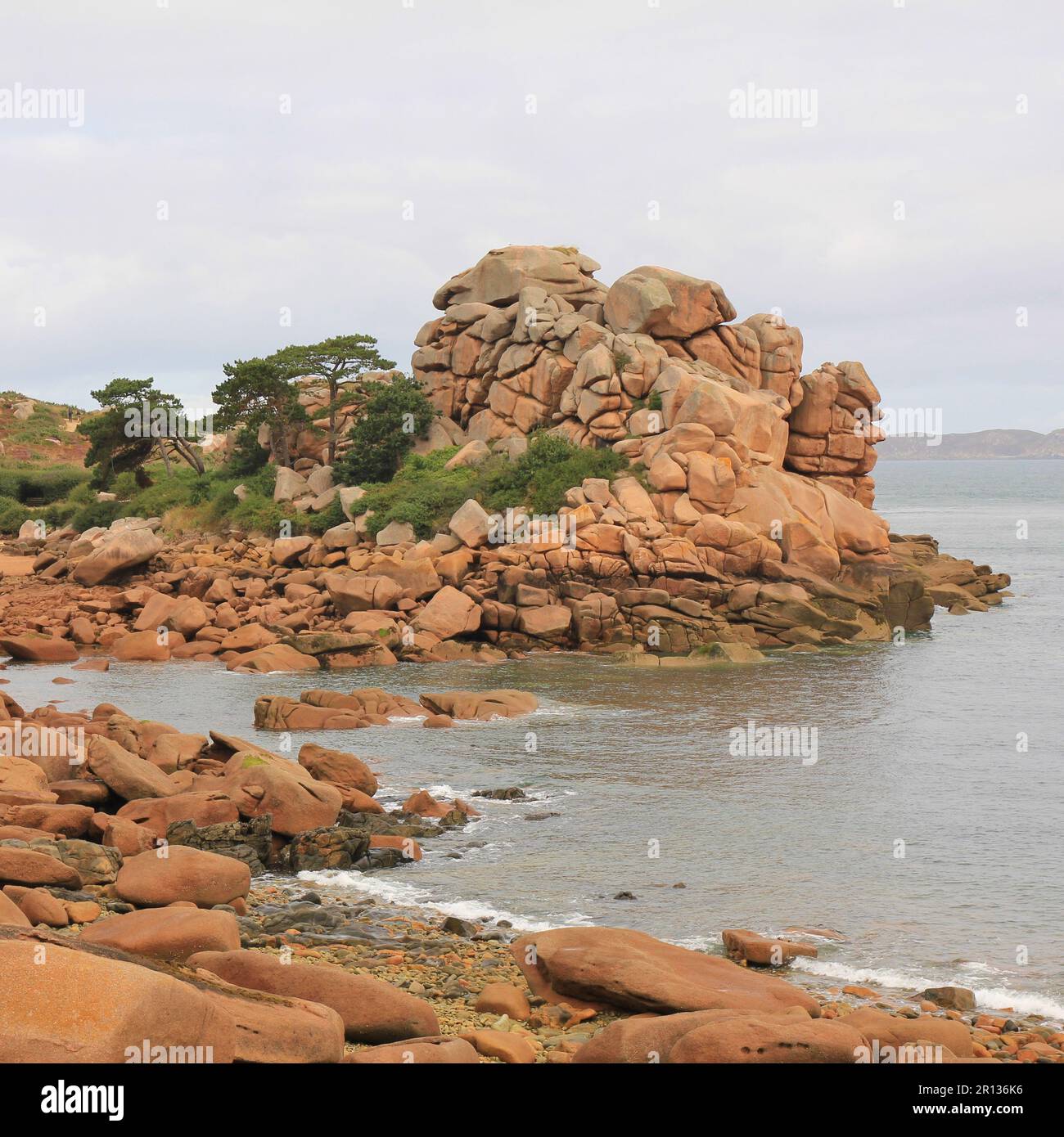 Granit Rose, rock formations in Brittany, France Stock Photo - Alamy