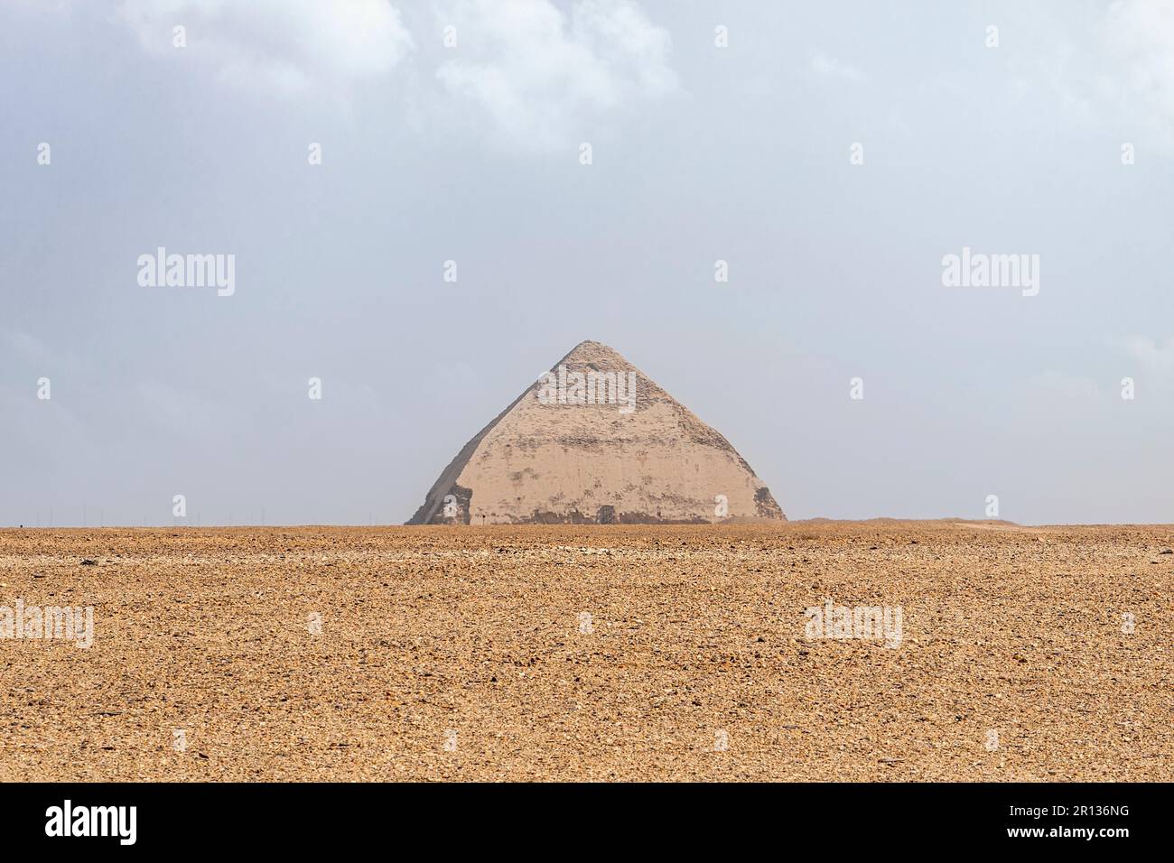 Bent pyramid rhomboidal pyramid hi-res stock photography and images - Alamy