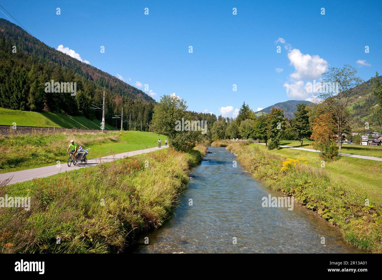Drava cycle hi-res stock photography and images - Alamy