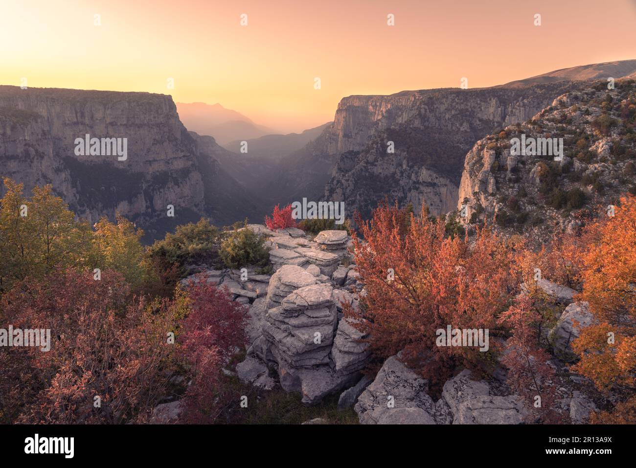Víkos gorge hi-res stock photography and images - Alamy