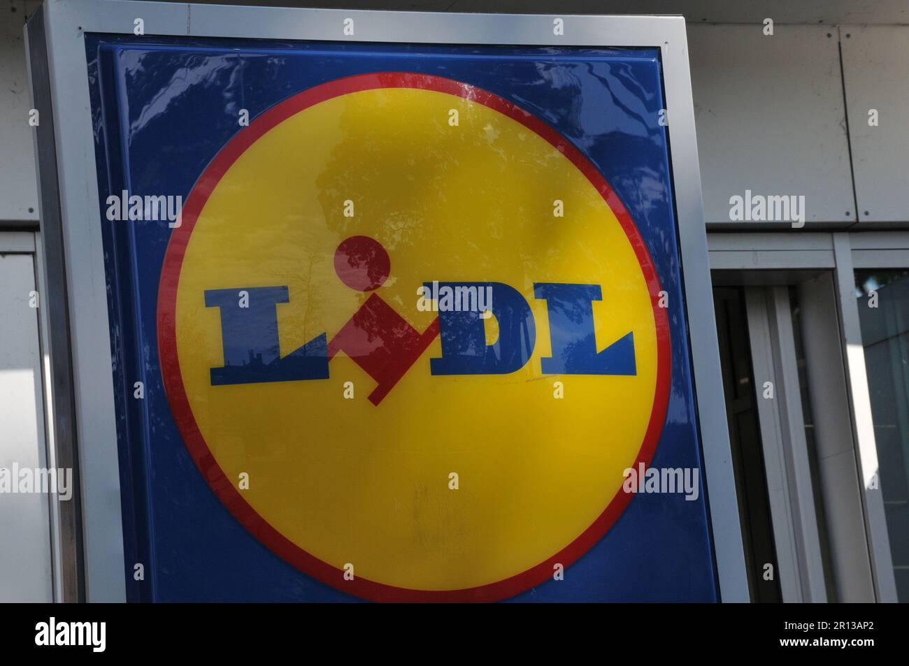 Copenhagen /Denmark/11 May 2023/ Deutsche Lidl gorcery store on amager ...