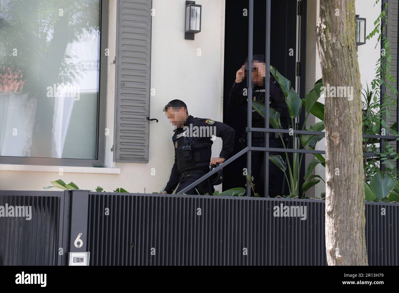 The National Police go to Amber Heard's home in Madrid, on May 11, 2023 ...