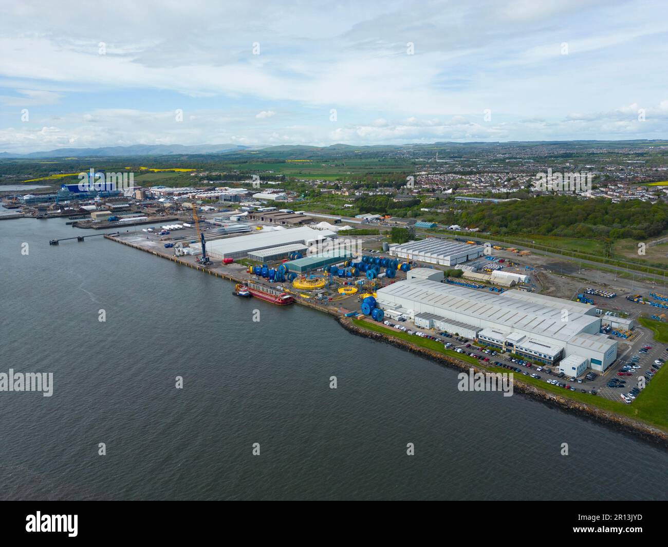Rosyth dockyard hi-res stock photography and images - Alamy