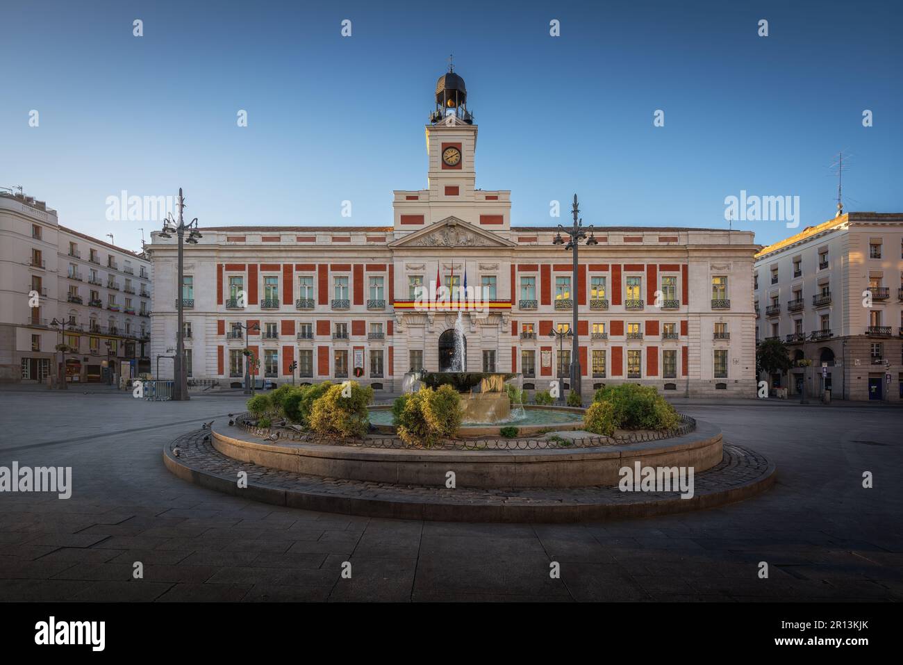 Puerta del Sol Square - Madrid, Spain Stock Photo - Alamy