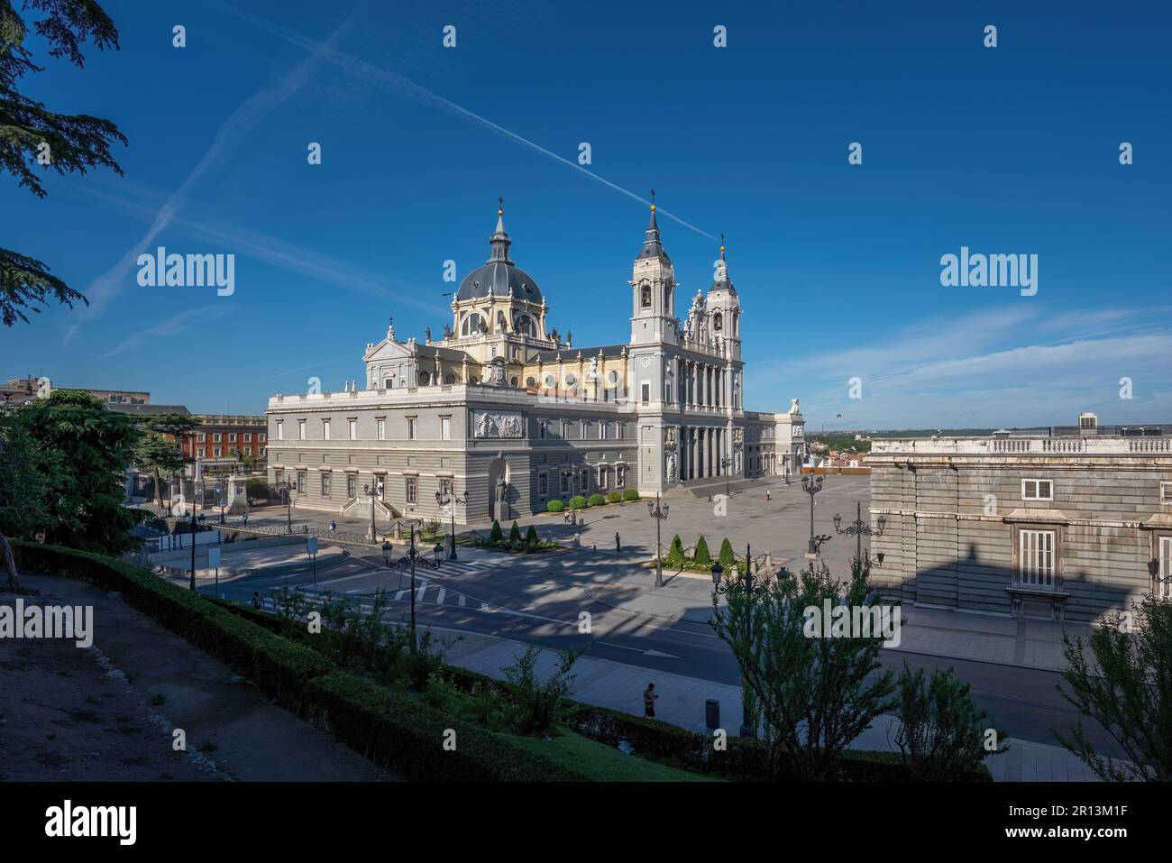 Almudena Cathedral - Madrid, Spain Stock Photo - Alamy