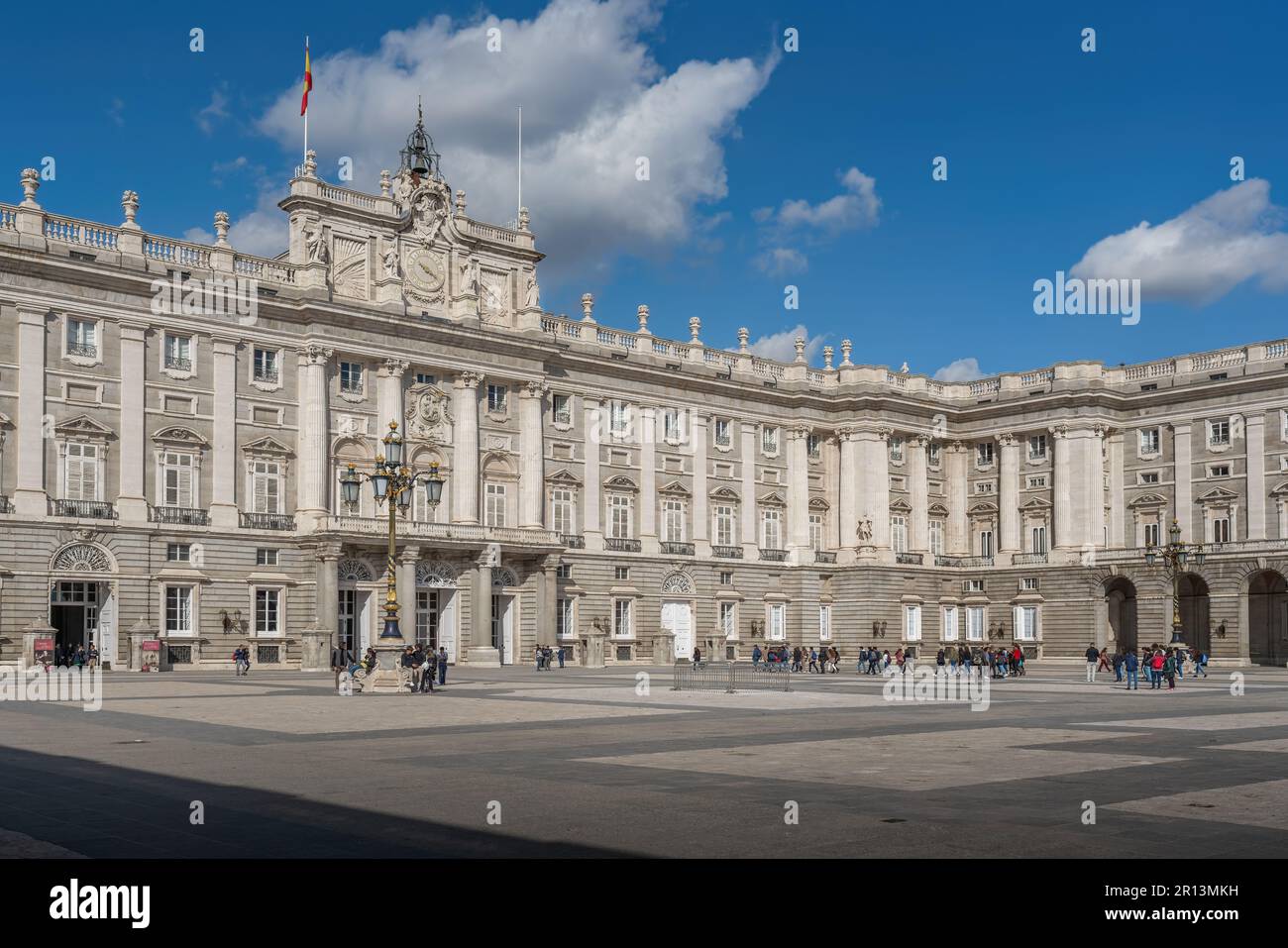 Armory of royal palace hi-res stock photography and images - Alamy