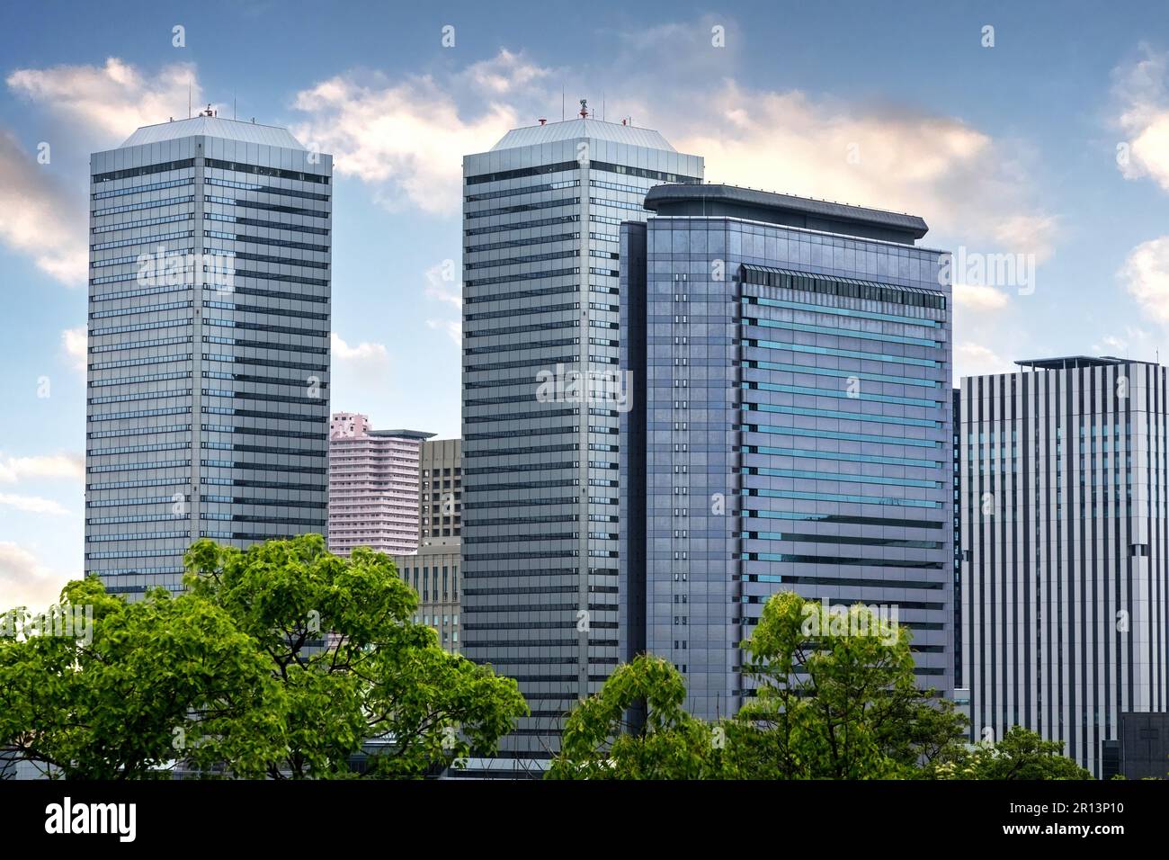 Japanese architecture modern hi-res stock photography and images - Alamy
