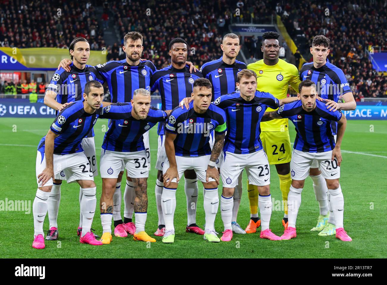 Milan, Italy. 10th May, 2023. FC Internazionale players line up during UEFA Champions League ...