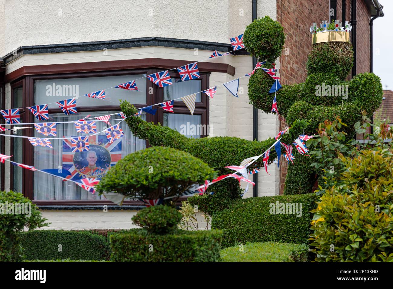 Wembley, Middx, UK. Coronation Street Party. A residential house in ...