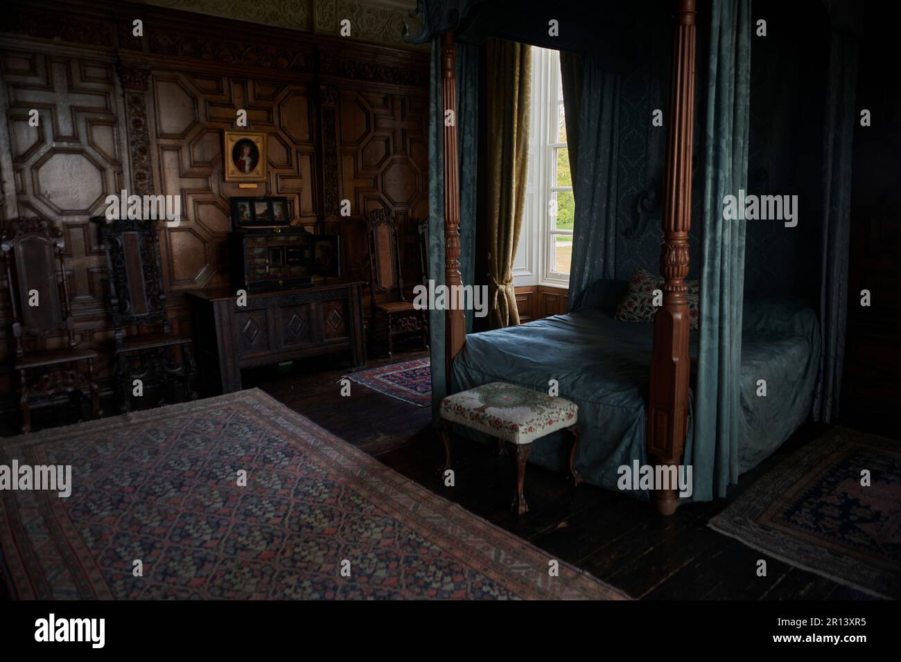 Interior of Burton Agnes Hall, a superb 17th century Elizabethan manor ...