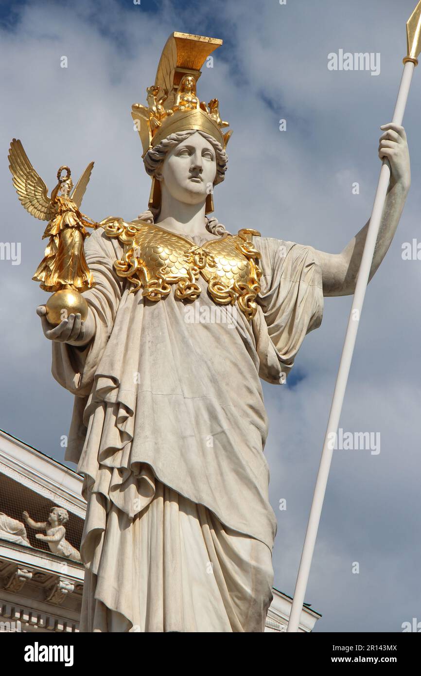 Golden lance head hi-res stock photography and images - Alamy