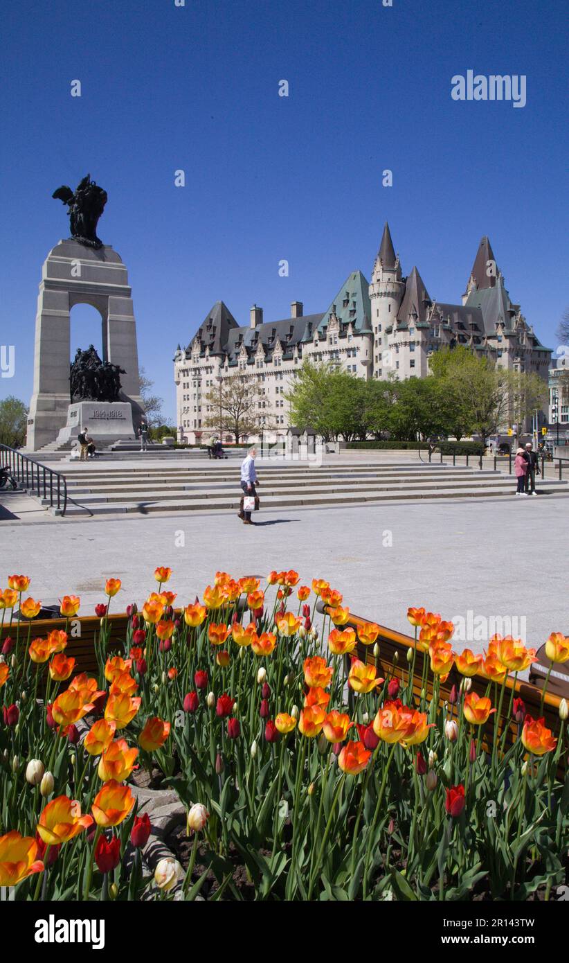 Canada national war memorial ottawa hi-res stock photography and images - Alamy