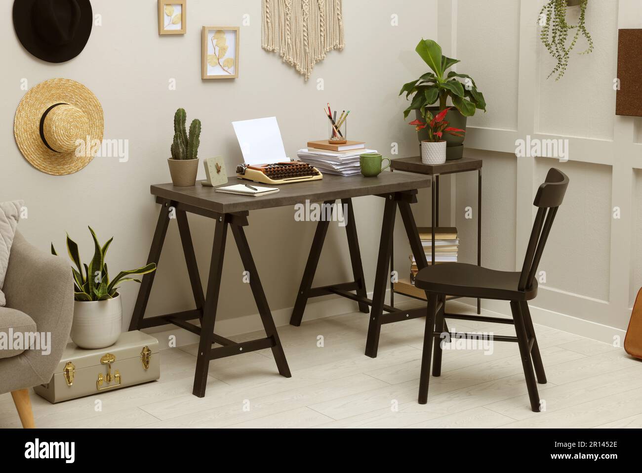 Writer's workplace with typewriter on dark table desk in room Stock ...