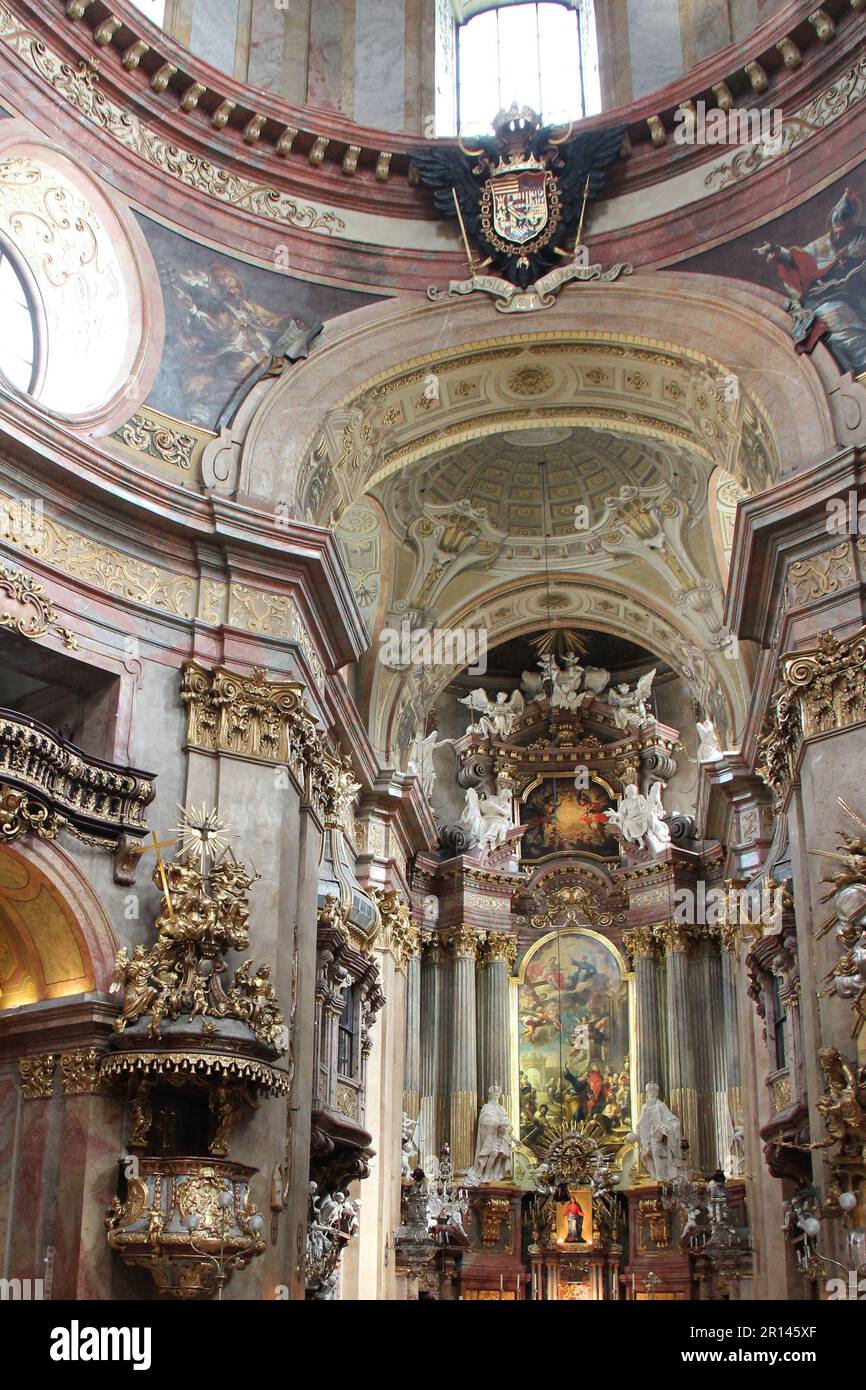 baroque church (peterskirche) in vienna (austria Stock Photo - Alamy