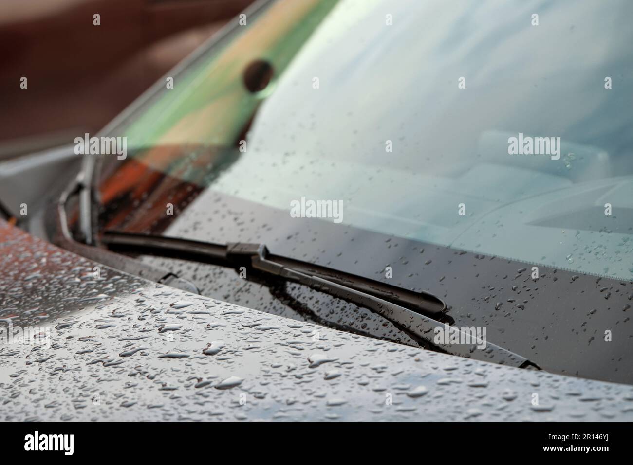 Car glass glass dust hi-res stock photography and images - Alamy