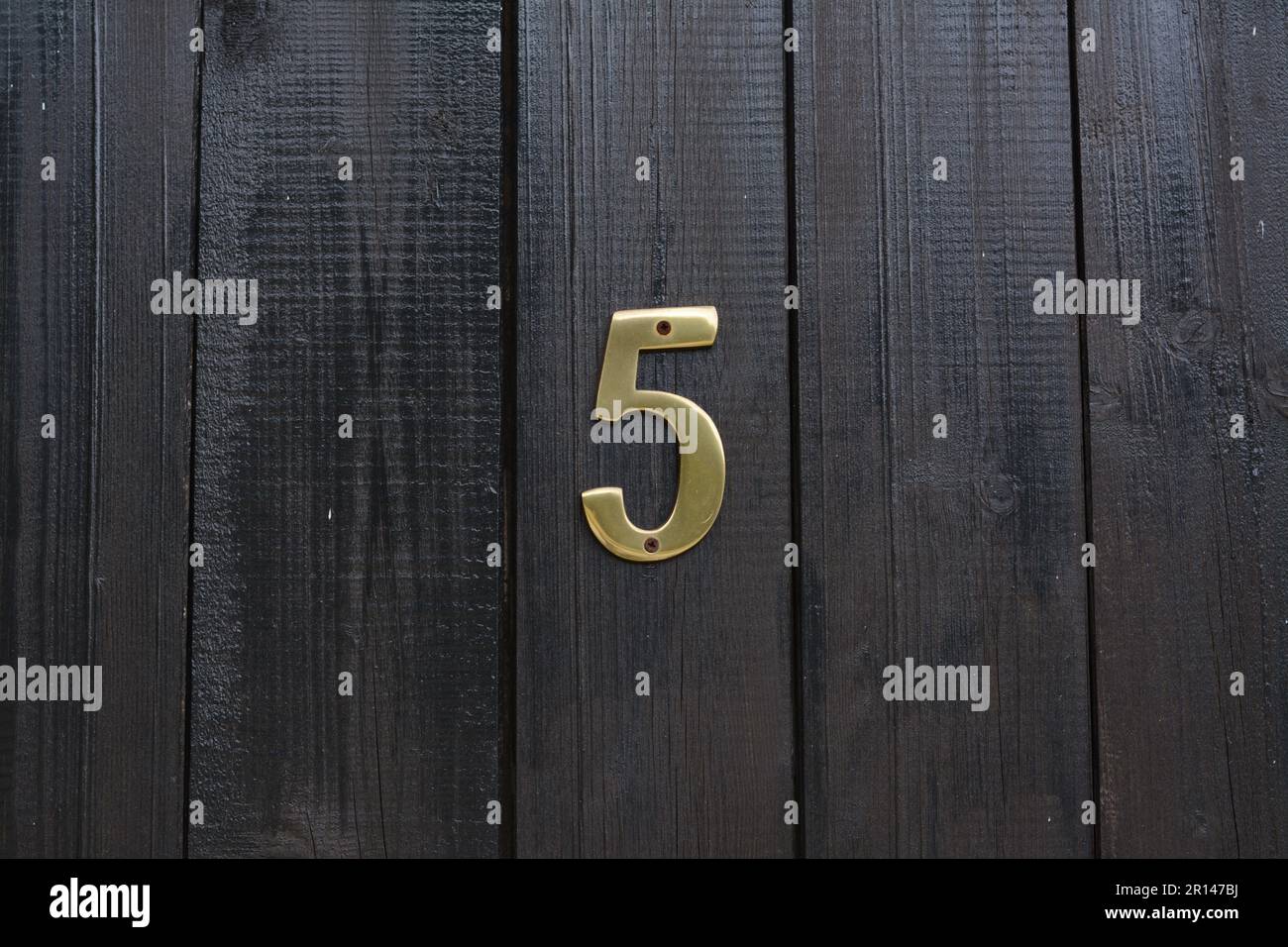 House number five on wooden door outdoors Stock Photo - Alamy
