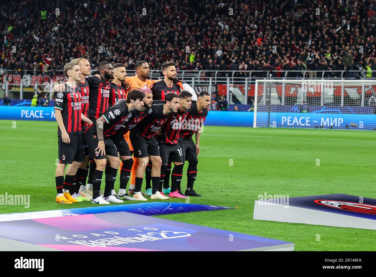 Ac milan team line up hi-res stock photography and images - Alamy