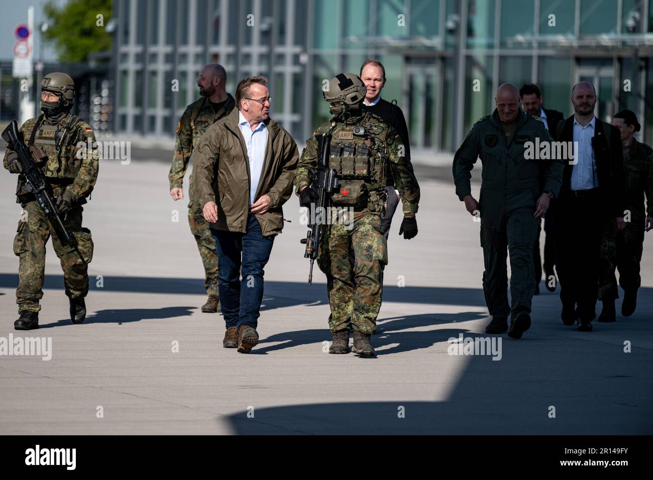 Berlin, Germany. 11th May, 2023. Boris Pistorius (SPD), Federal ...