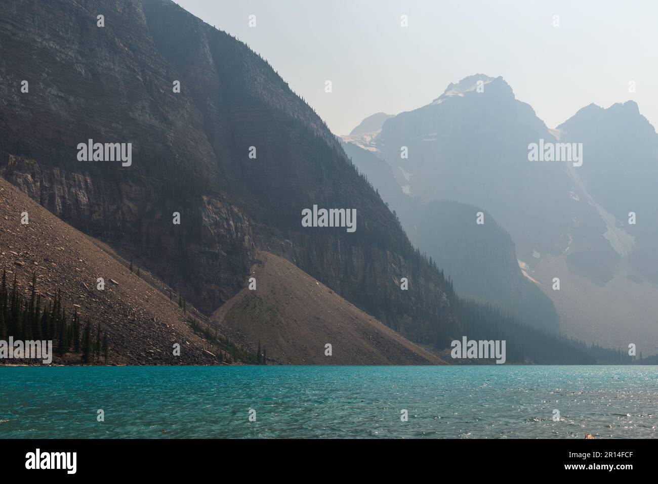 Wildfires in canada hi-res stock photography and images - Alamy