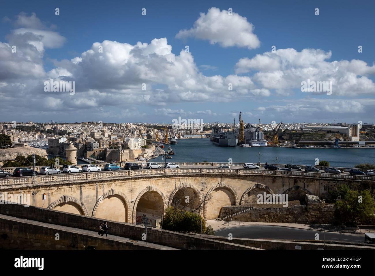 View docks hi-res stock photography and images - Alamy