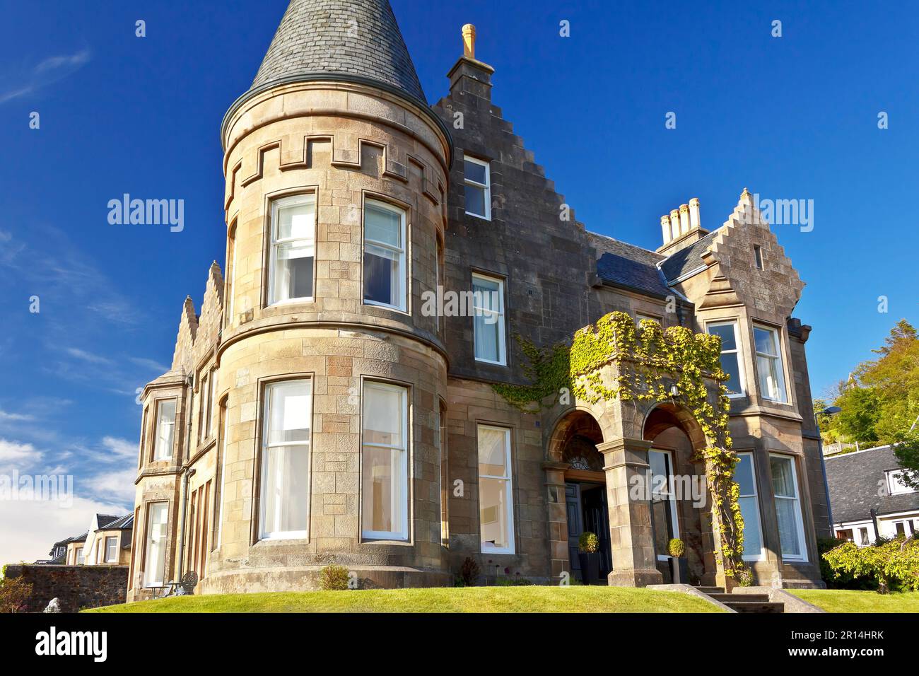 Scottish country town hi-res stock photography and images - Alamy
