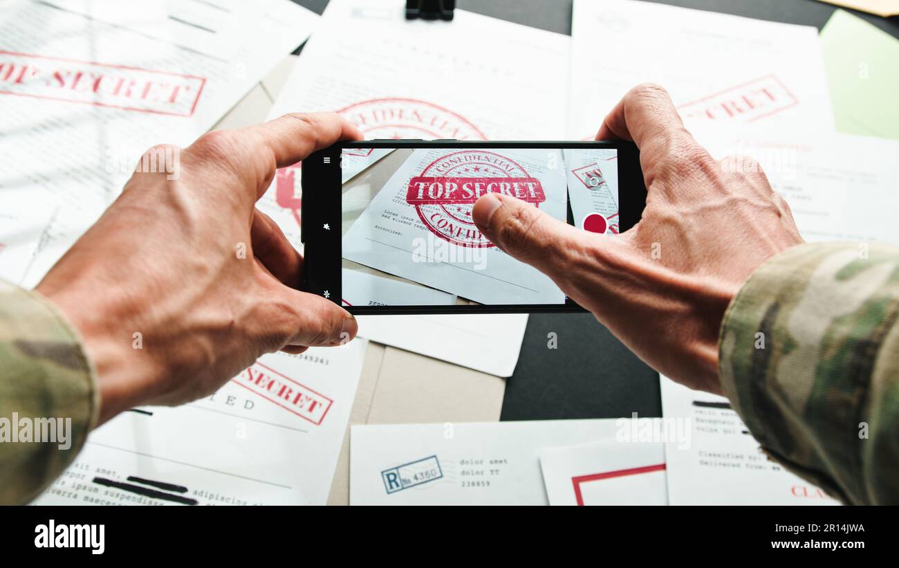 Secret investigation hi-res stock photography and images - Alamy