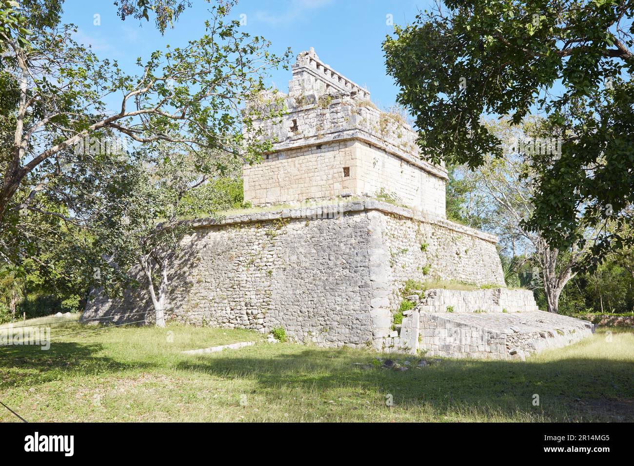 Chichen Itza, one of the greatest ancient Mayan cities, is located in ...