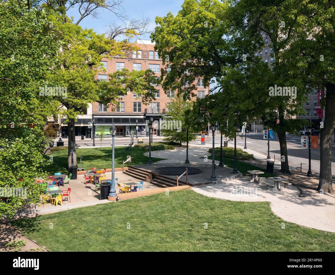 Midtown location hi-res stock photography and images - Alamy